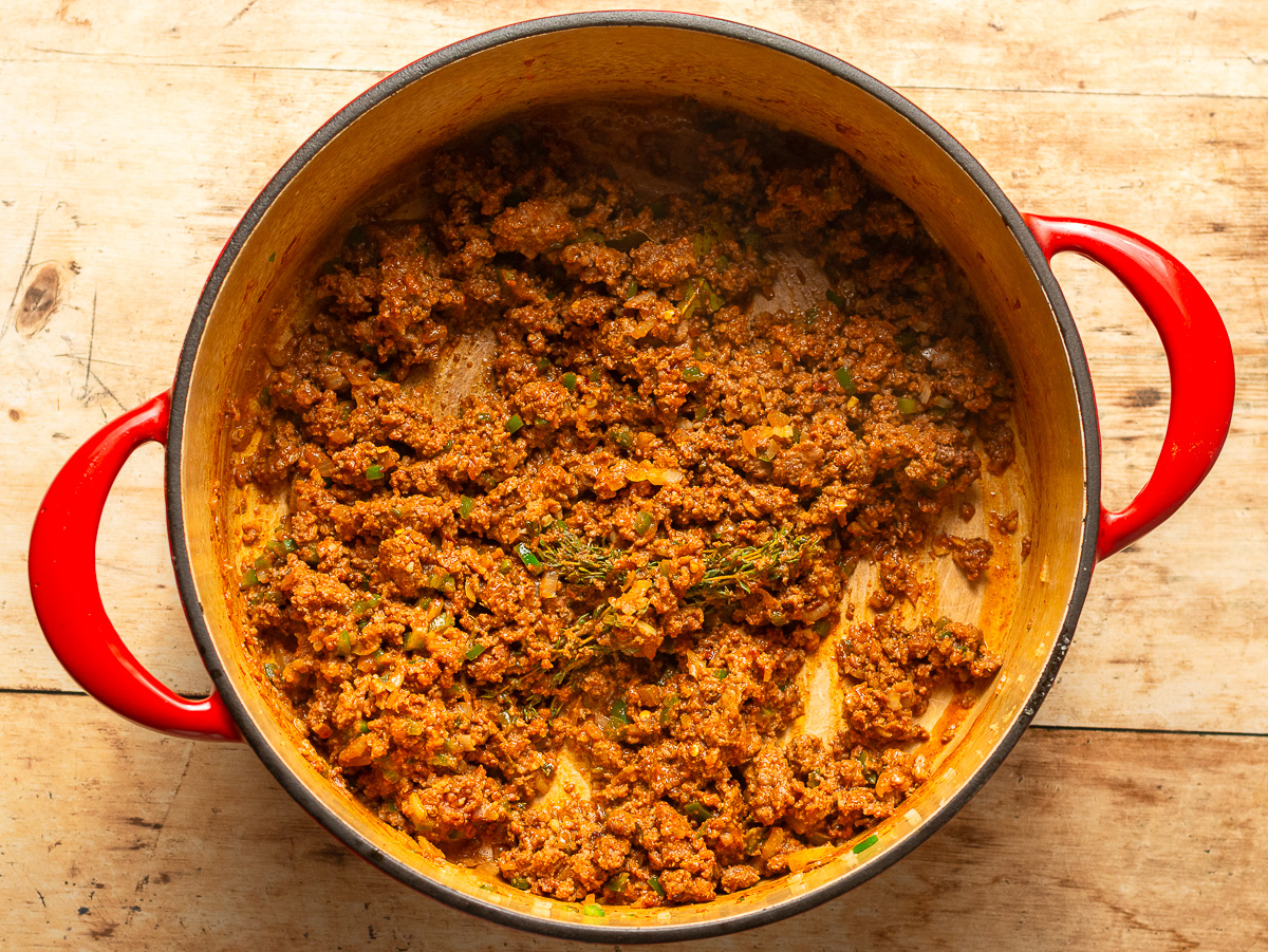 Easy Sweet & Spicy Beef & Chorizo Chili - The Stush Kitchen